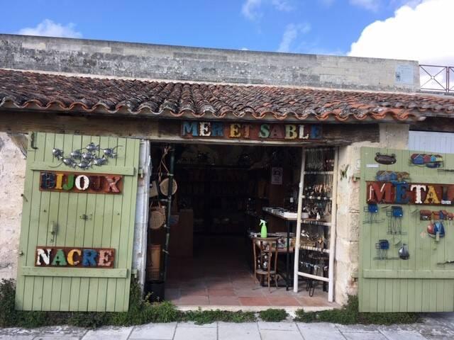 Mer et Sable - Boutiques et services